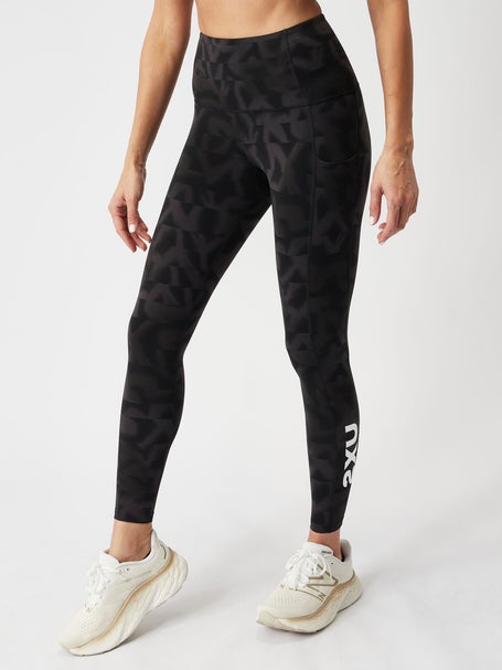 2XU Women's Form Lineup Comp Tight Halftone Splice | Total Pickleball ...